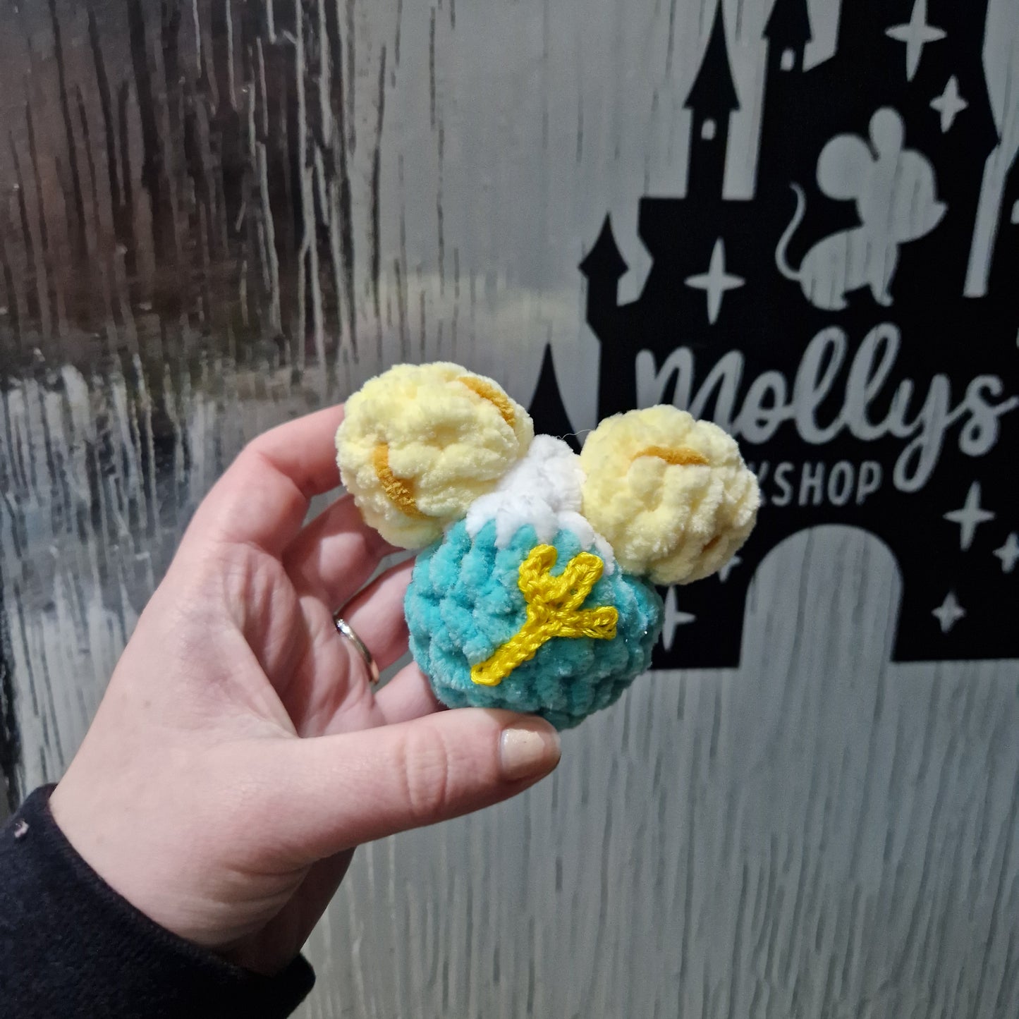 Sea King chunky crochet mouse keyring – Molly Mouse Makes