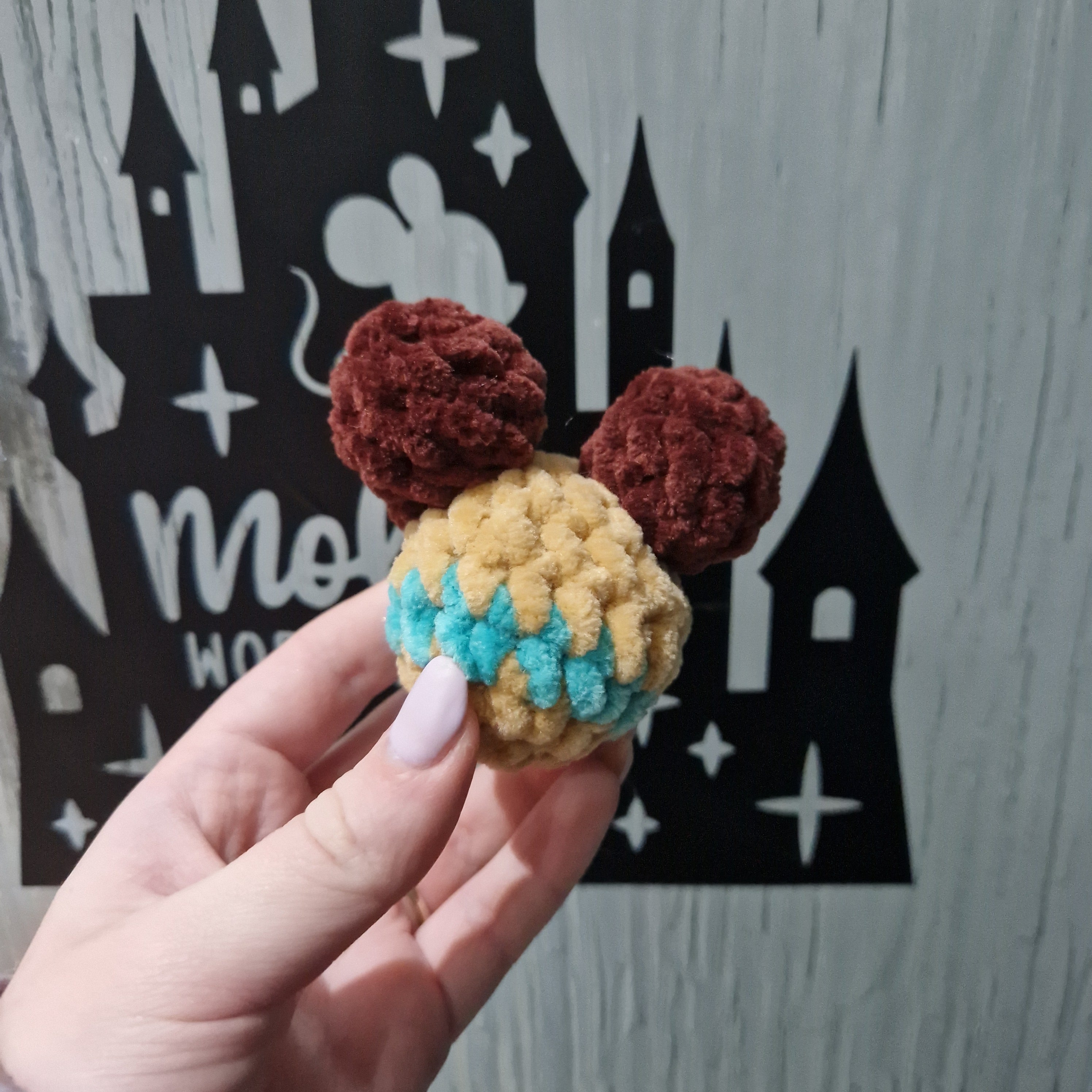 Lady chunky crochet mouse keyring – Molly Mouse Makes